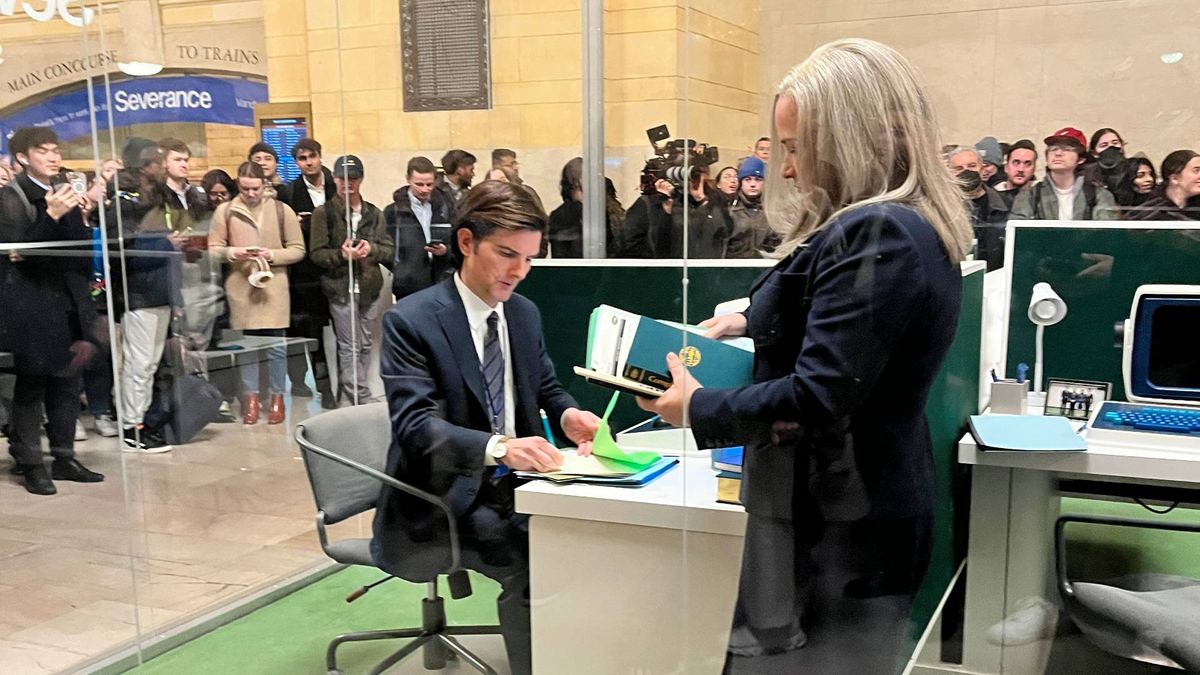 I watched the cast of Severance work inside a giant glass box ...