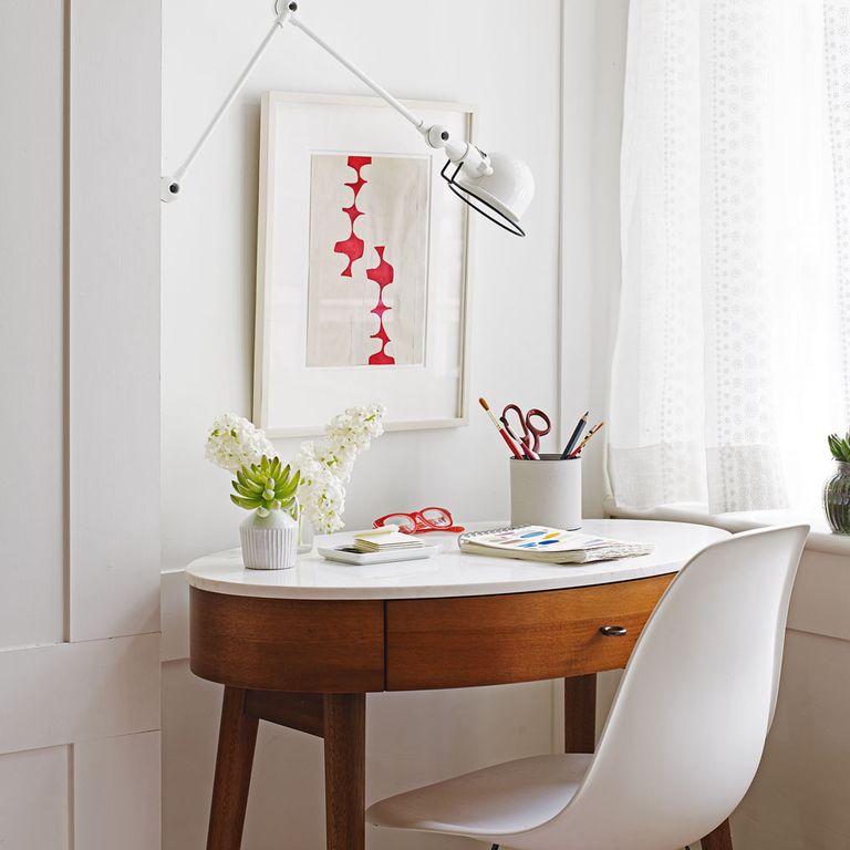 Top tips for living harmoniously with an untidy person | Ideal Home