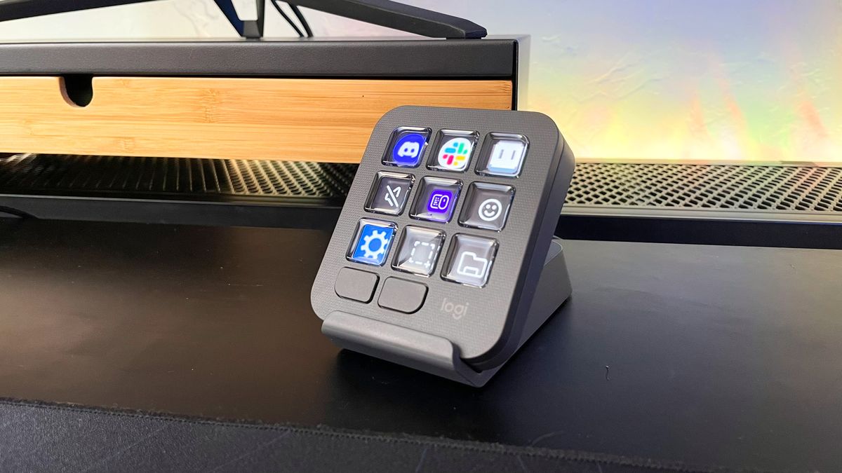 Logitech MX Creative Console review: Is this alternative stream deck a ...