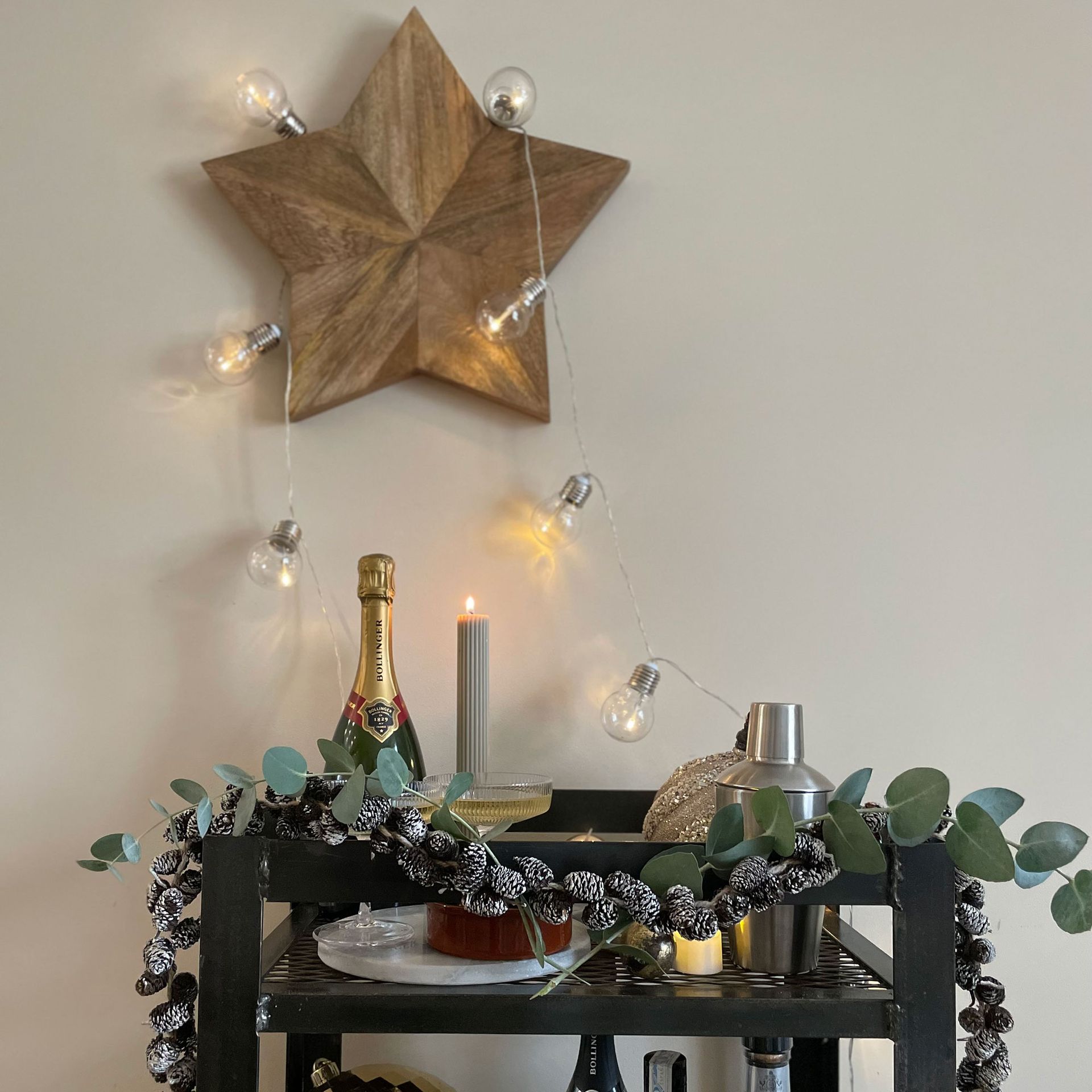 How to style a £16 Habitat star decoration to look more expensive ...