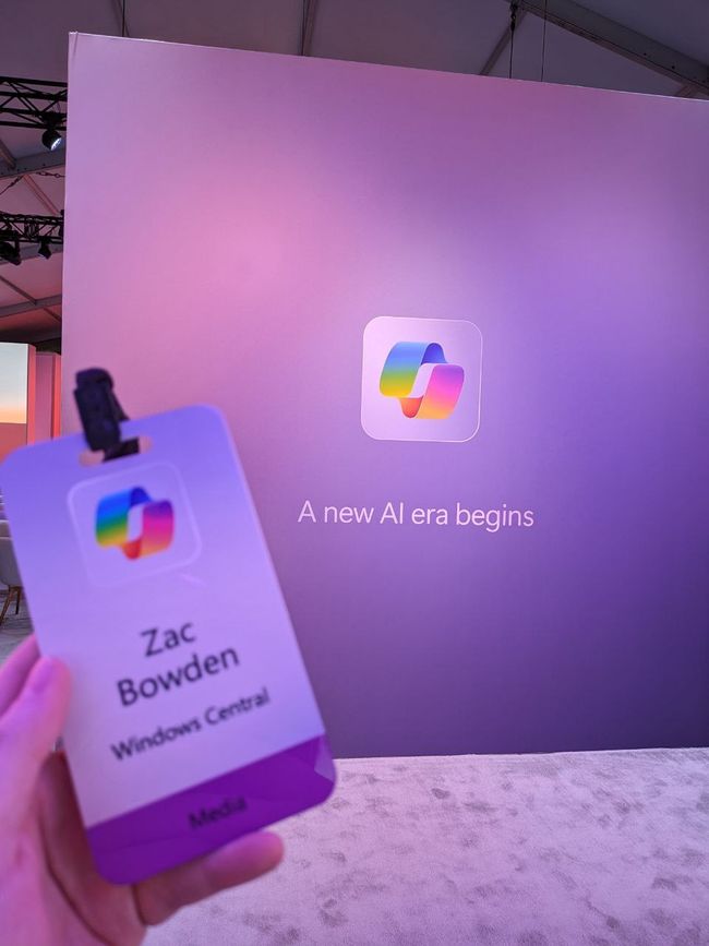 Microsoft Surface and Windows 11 AI event live blog | Windows Central