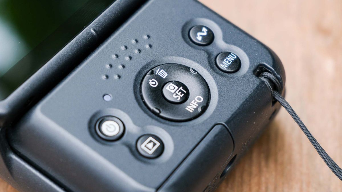Canon PowerShot V10 review | Tom's Guide