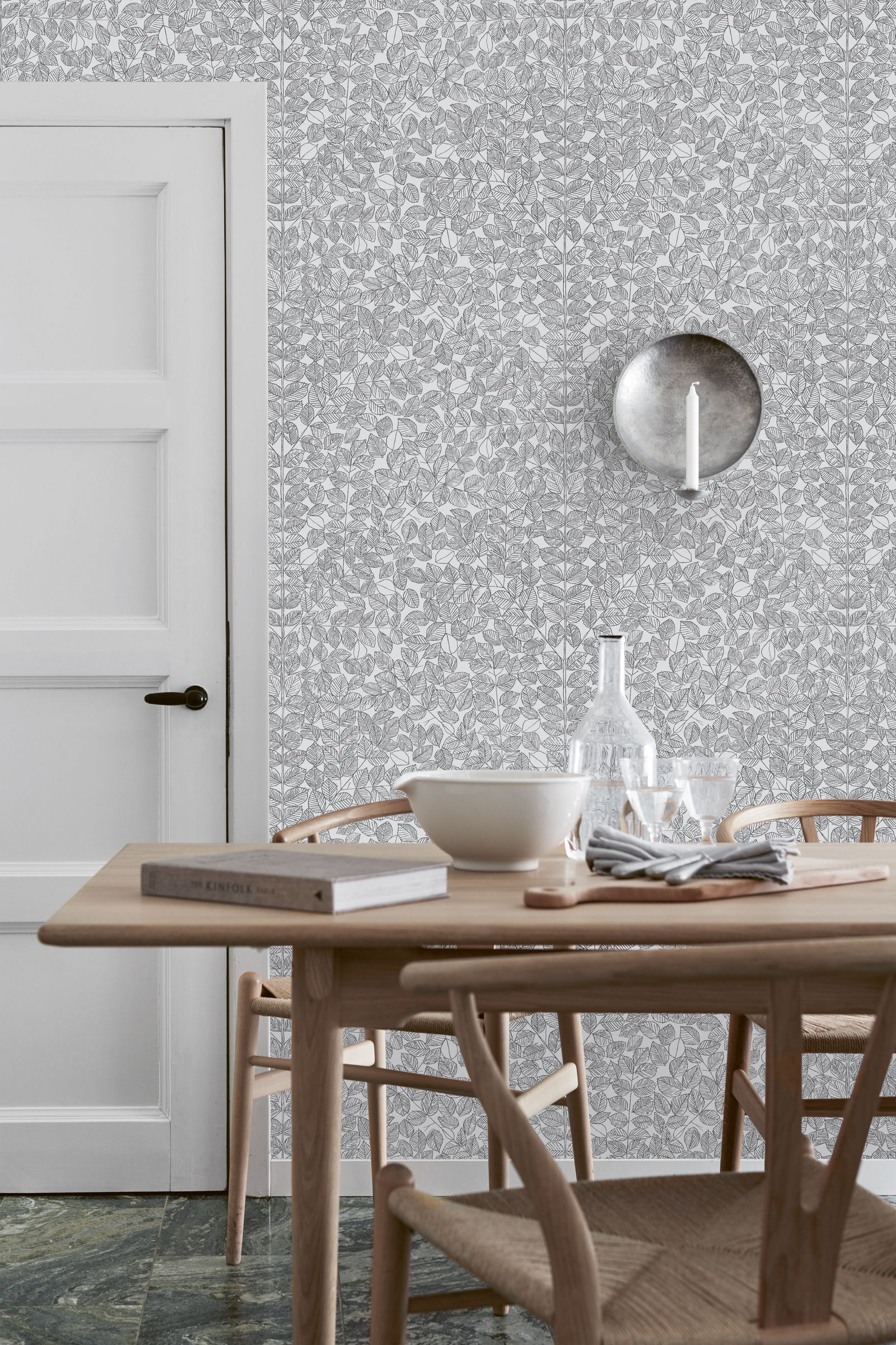 Vintage wallpaper ideas: 10 authentic period looks | Real Homes
