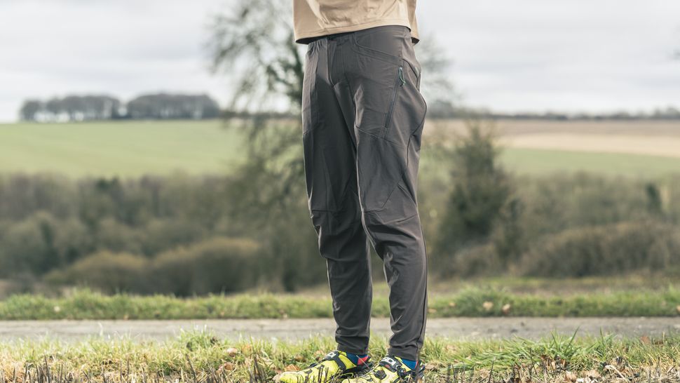 7Mesh Flightpath Pant review – MTB trail pant designed for all-year use ...