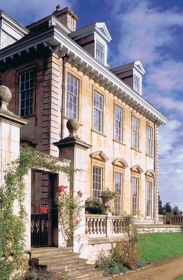 The 12 best family houses in England | Country Life