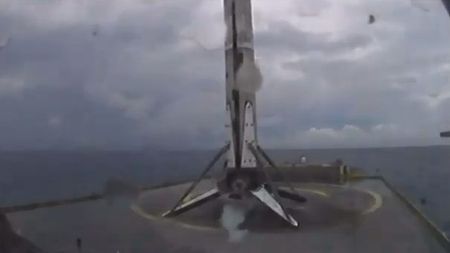 In photos: SpaceX's Crew Dragon Demo-2 mission to the International ...