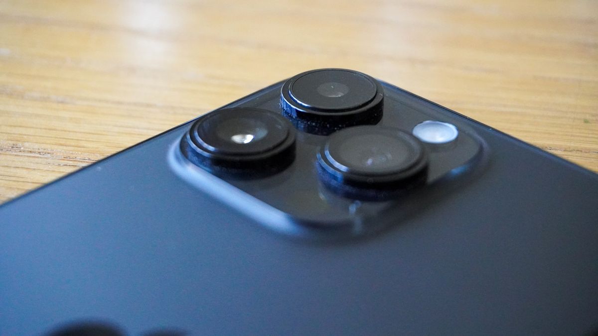 Forget iPhone 15! iPhone 16 Pro Max is getting a huge camera upgrade ...