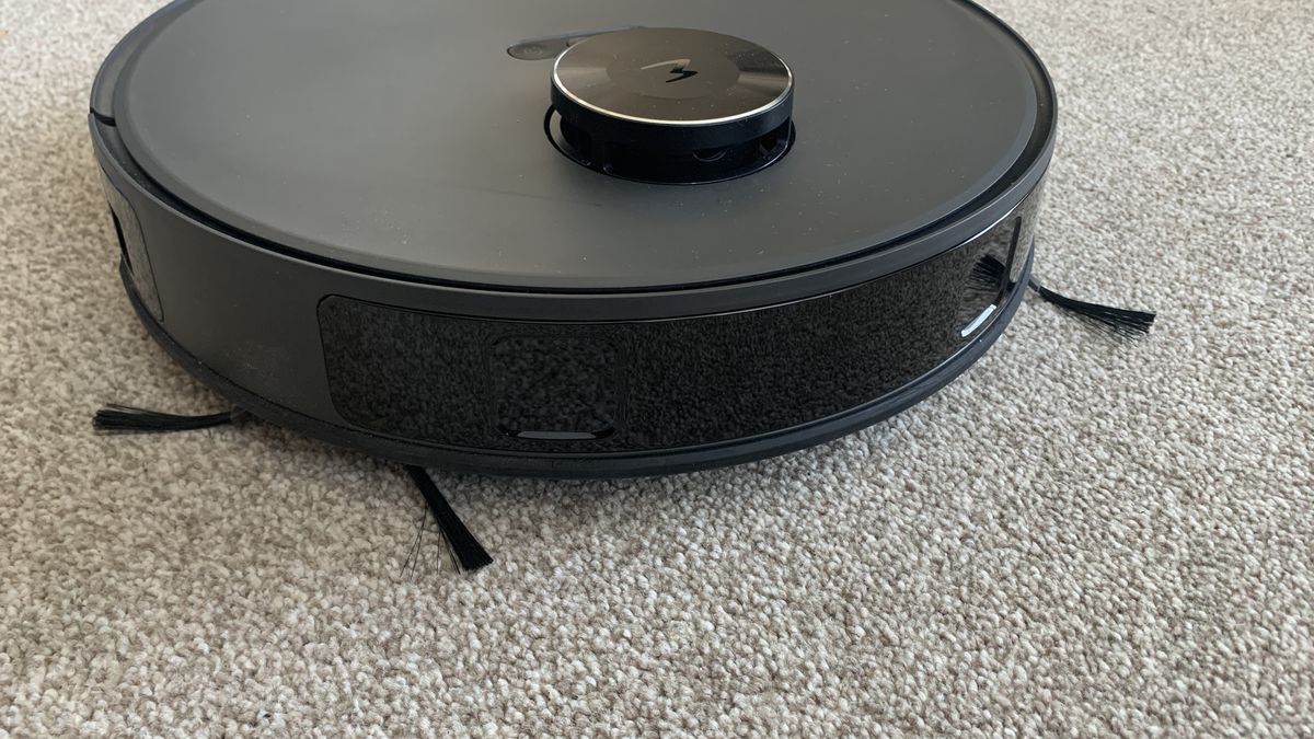 Eureka E10s review: a hybrid vacuum and mop system for everyday ...