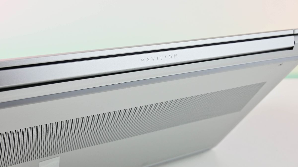 HP Pavilion Plus 14 review: The best $1,000 you can spend on a powerful ...