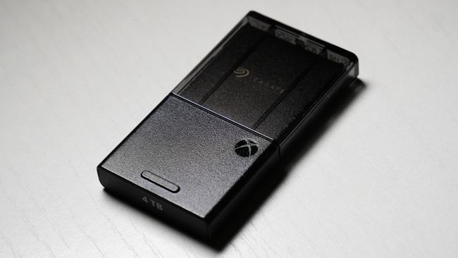 This monstrous 4TB Xbox Series X Expansion Card costs $500, and I ...