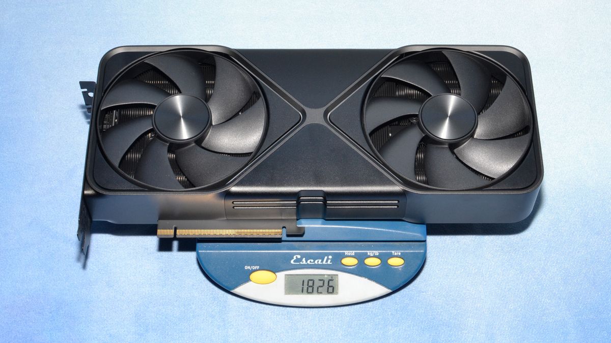 RTX 5090 FE unboxing reveals eco-friendly packaging — an inkless box ...