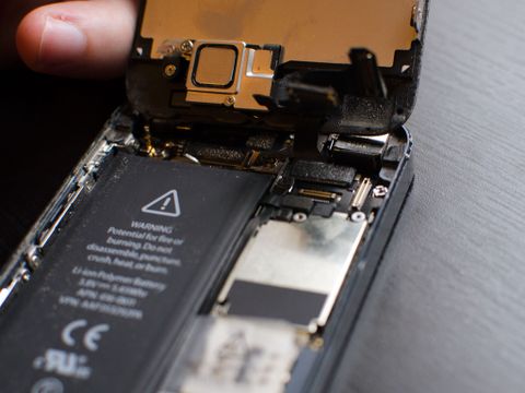 How to fix a stuck power button on an iPhone 5 | iMore