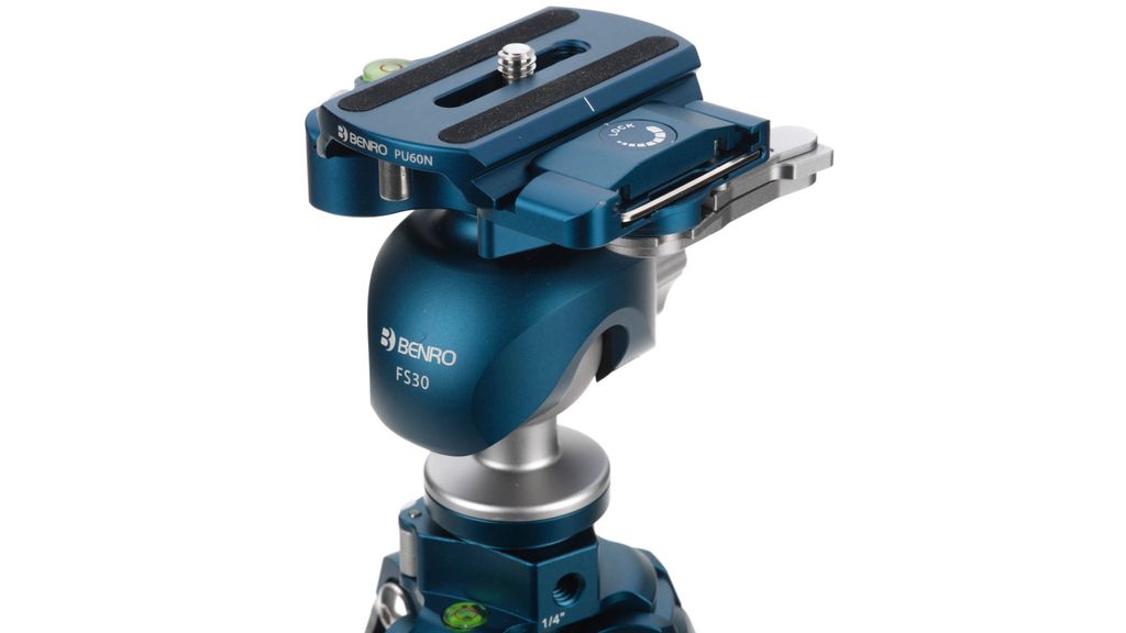 Benro launches new ultra-light travel tripod kit, plus a pair of clever ...