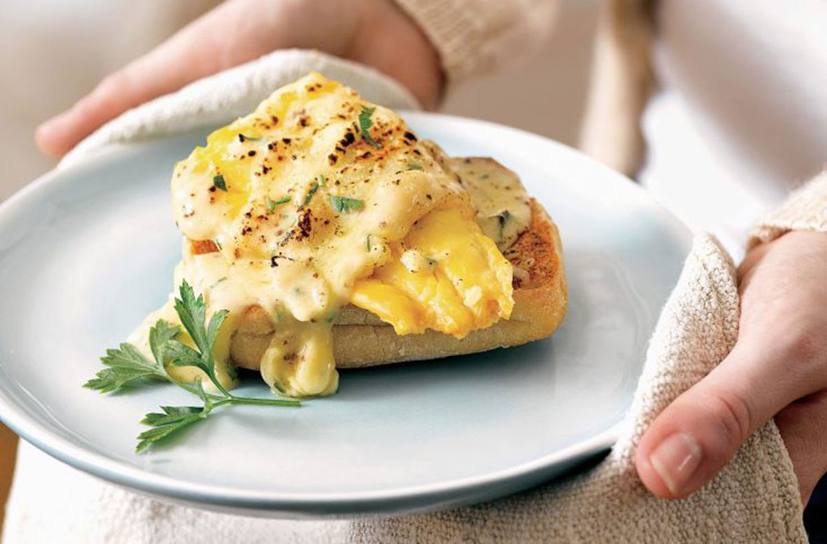 Creamy cod rarebit with Edam Recipes | GoodtoKnow