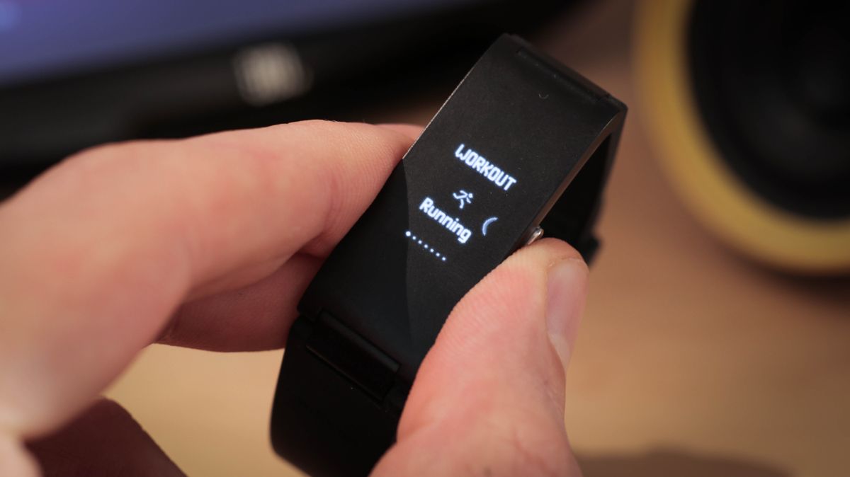 Fitness, specs and battery life - Withings Pulse HR review - Page 2 ...