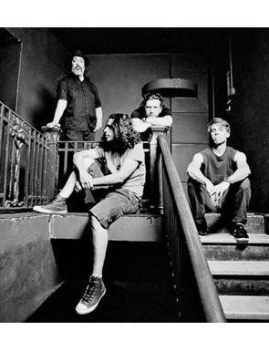 Soundgarden to Release First-Ever Live Album | Guitar World