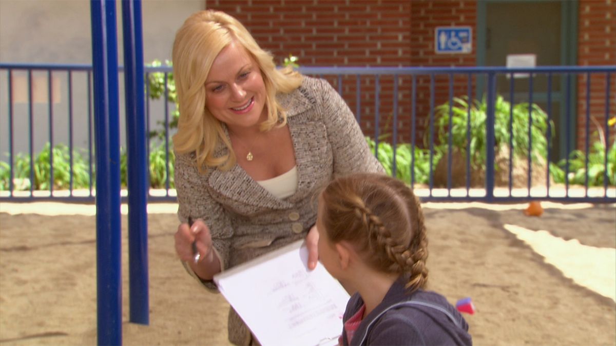 32 Times Leslie Knope Tried Too Hard In Parks And Rec | Cinemablend