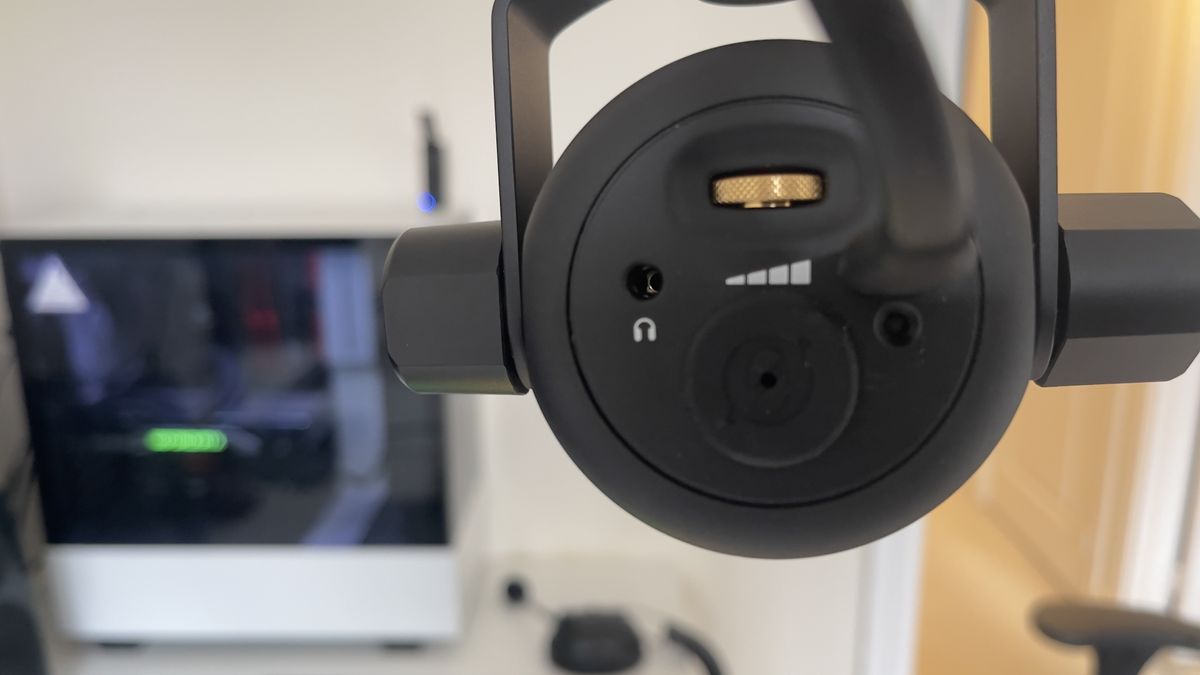 Rode PodMic USB microphone review: jack of all connections, but not ...