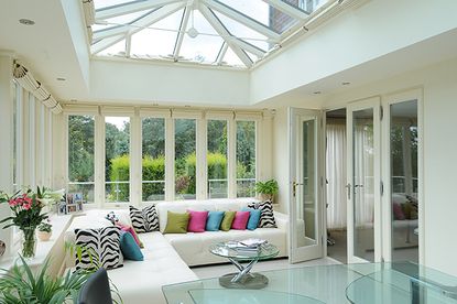 15 single storey rear extension ideas under £100,000 | Real Homes