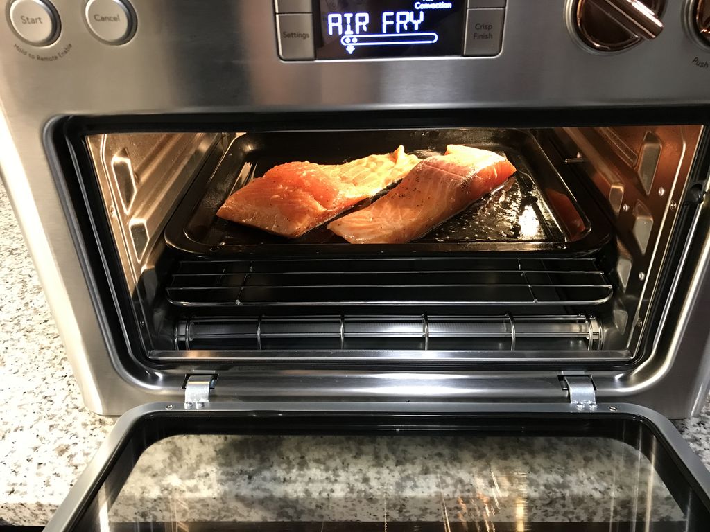 Café Couture Oven with Air Fry Review | Homes and Gardens