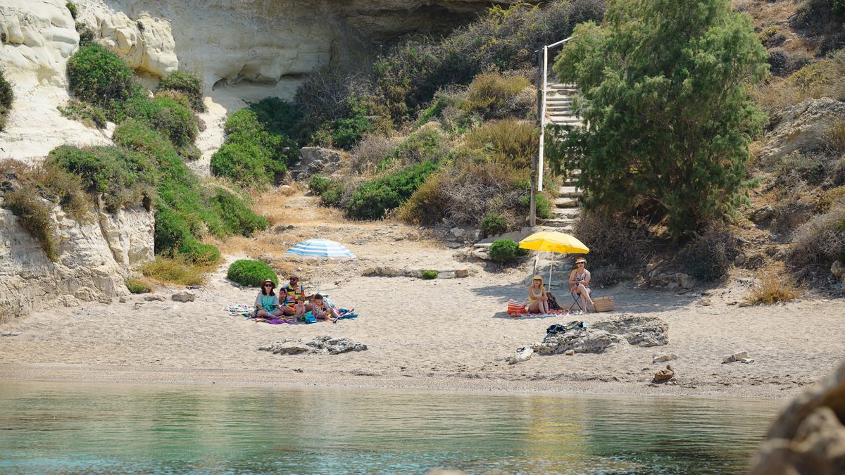 Find Me Falling on Netflix: release date, plot, cast and trailer | What ...