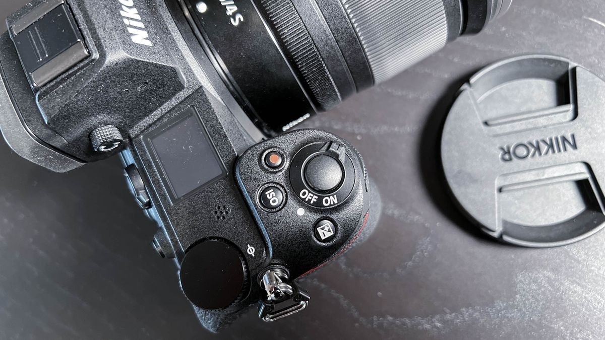 Nikon Z6 II review | Laptop Mag