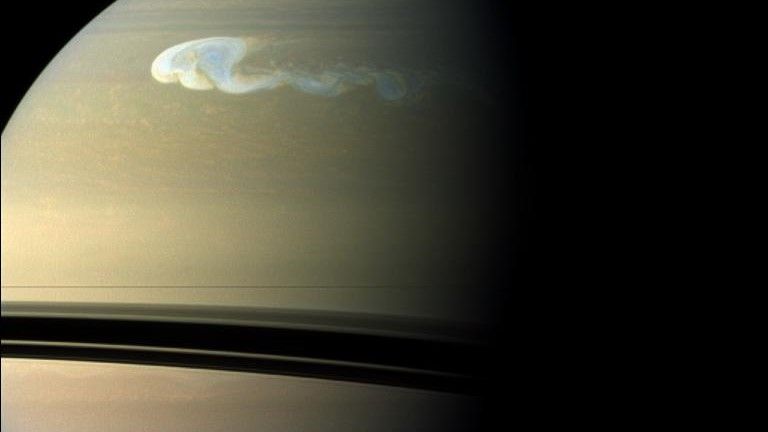 7 solar system worlds where the weather is crazy | Live Science