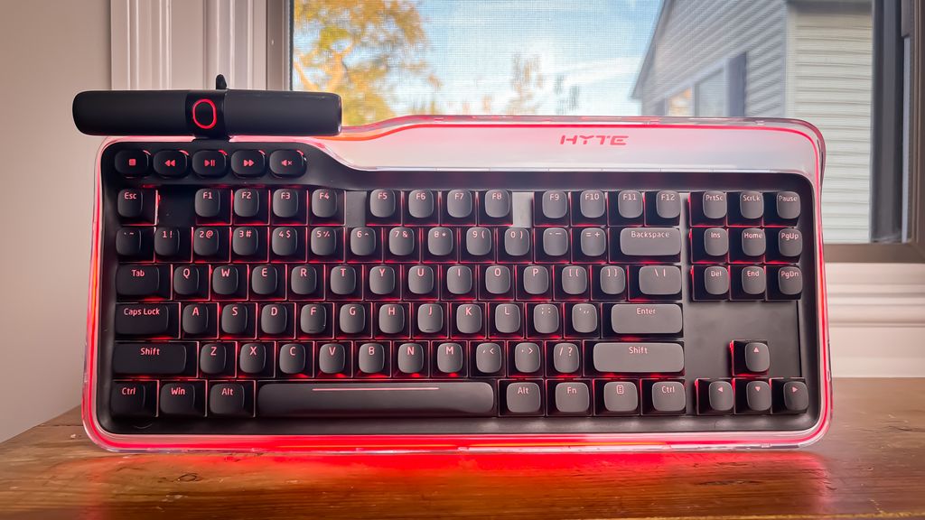 Hyte Keeb TKL Review: Unique aesthetic and ultra-smooth switches | Tom's Hardware