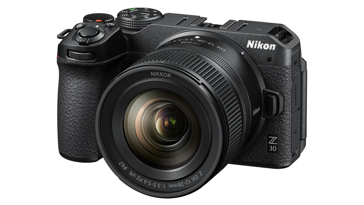 At last! An ultra-wide zoom for Nikon Z-mount DX mirrorless cameras ...