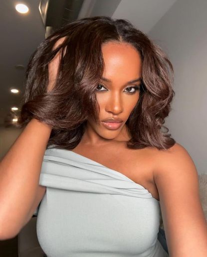 Keratin Hair Treatments: Everything You Need to Know | Who What Wear