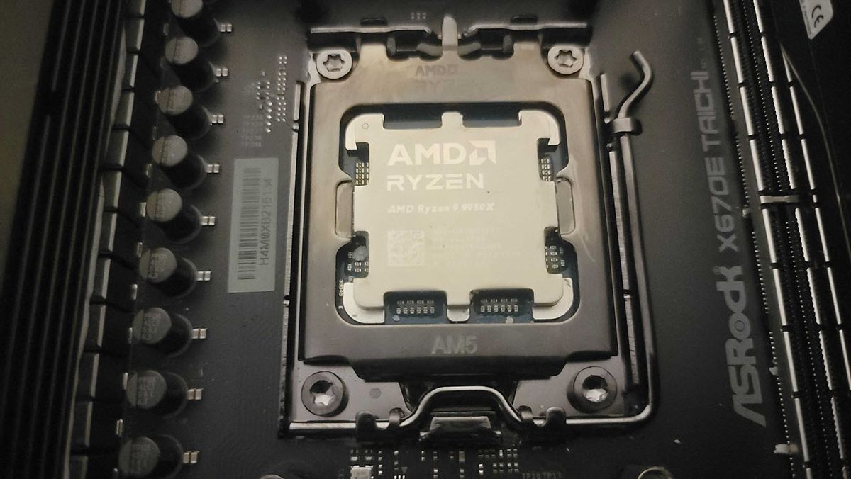 AMD Ryzen 9 9950X Zen 5 CPU AMD Ryzen 9 9950X Zen 5 CPU