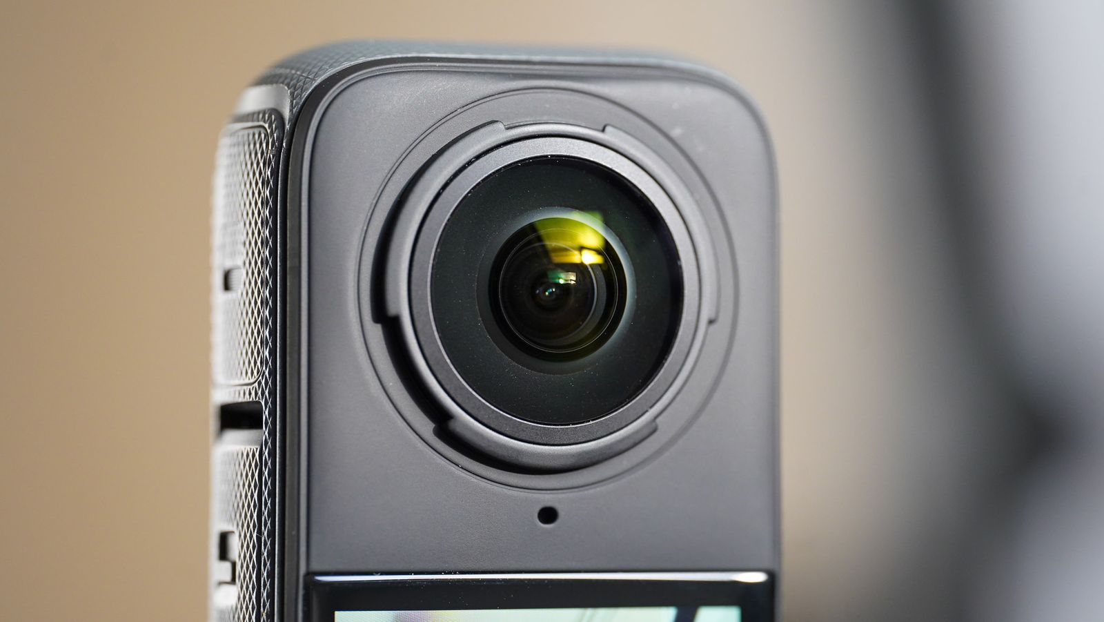 GoPro faces tough competition with Insta360’s powerful new cloud ...