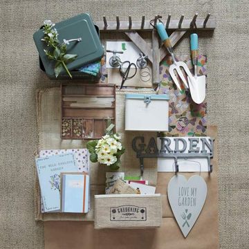 Amazing examples of 'knolling' around the home | Ideal Home