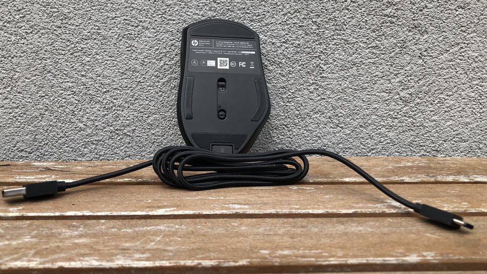 HP Omen Vector Wireless Gaming Mouse Review: Battery Life Champ | Tom's ...