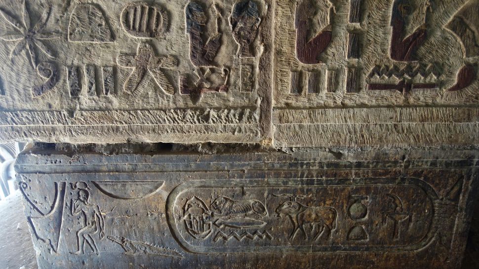 Ancient Egyptian temple reveals previously unknown star constellations ...