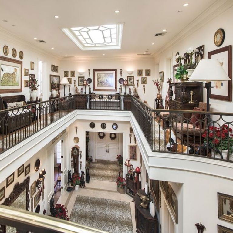 Tom Jones has sold his Beverly Hills mansion and quit the US | Ideal Home