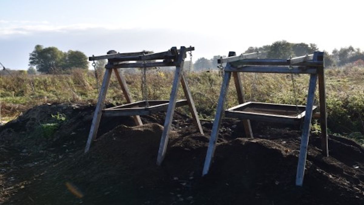 Human 'bog bones' discovered at Stone Age campsite in Germany | Live ...