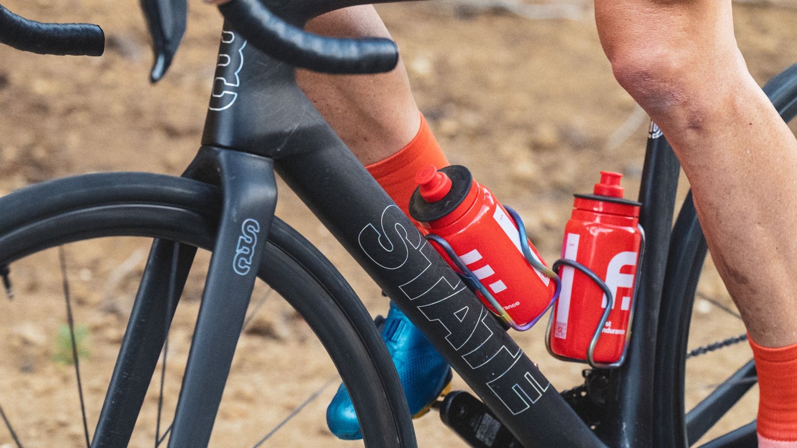 State Bicycle Co’s 'pro-worthy' $1,399 Carbon Road aero frameset now ...