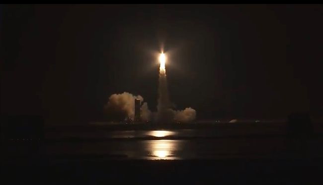 Launch Photos: US Air Force's Wideband Global SATCOM 8 Blasts Off | Space
