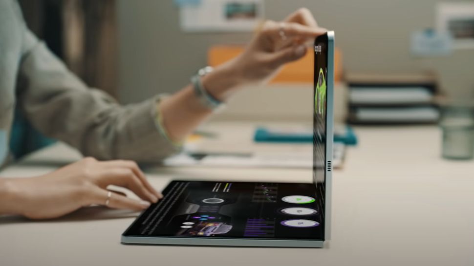Samsung's next laptop may boast a 17-inch foldable OLED display ...