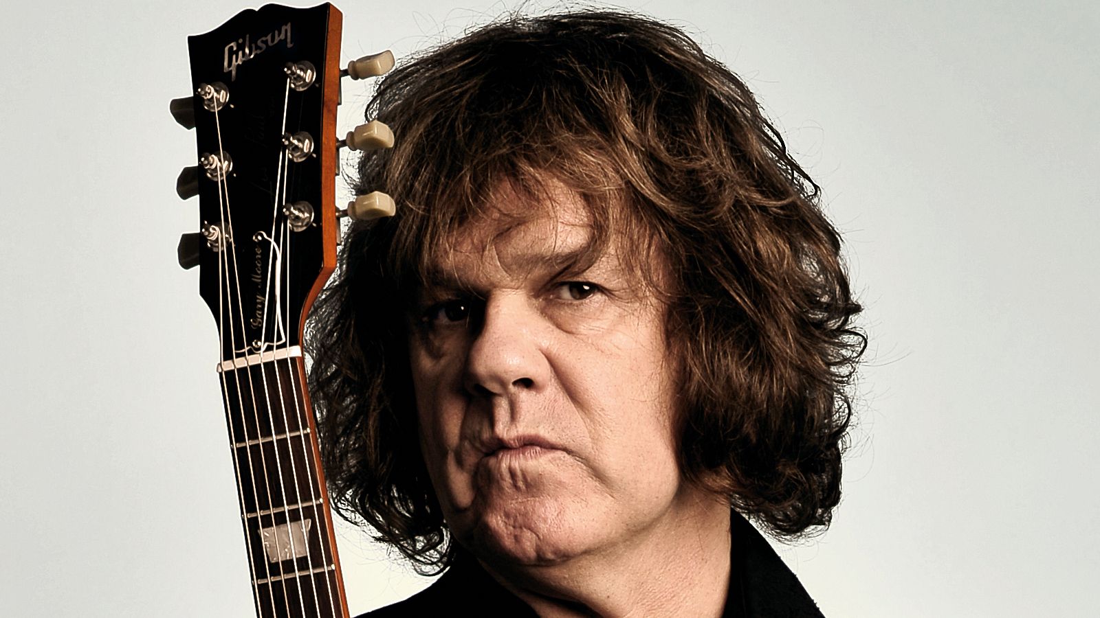 Watch Gary Moore’s Stunning “So Many Roads” Performance with John ...