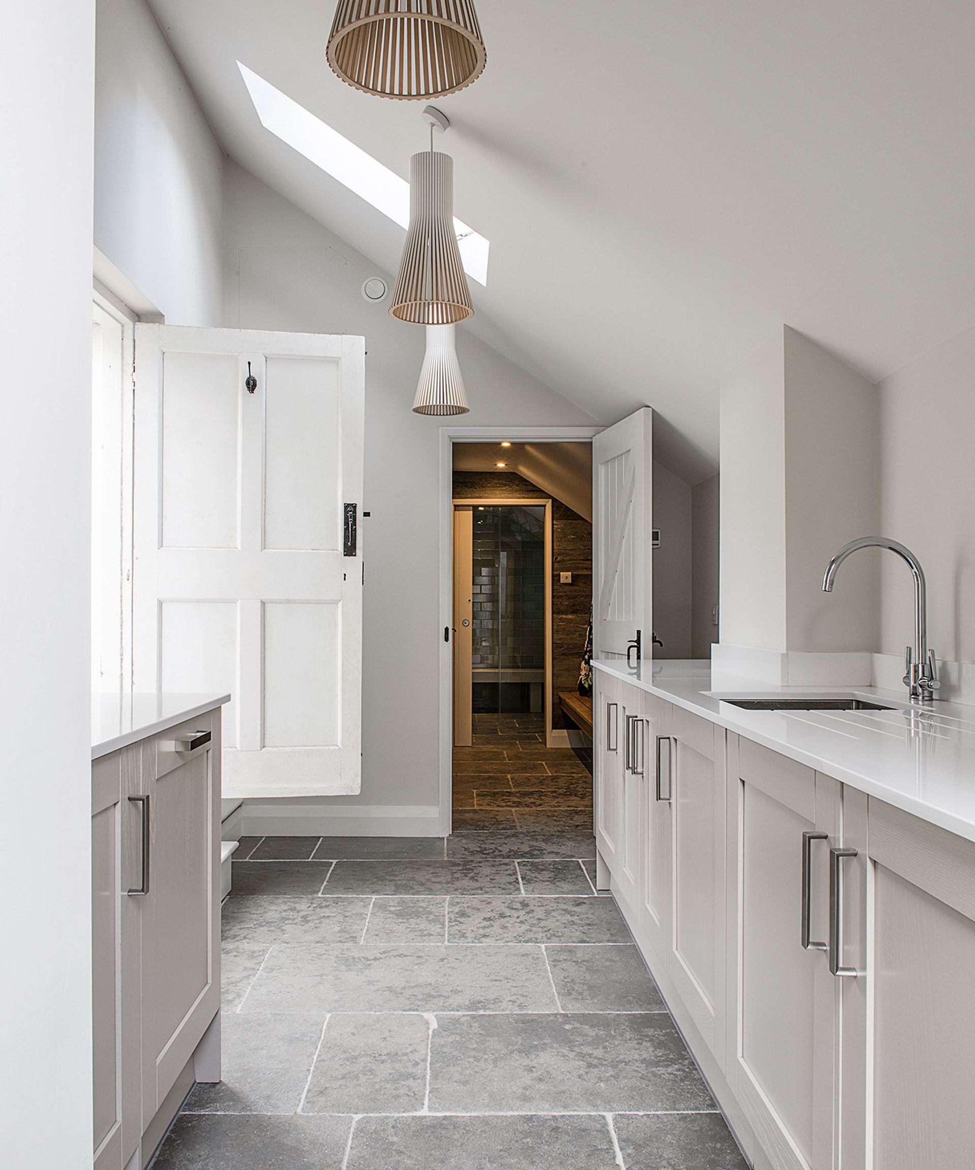 How to plan a utility room: 7 steps to a organized space | Homes and ...