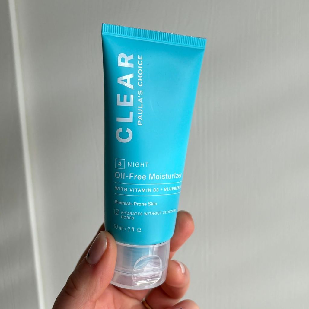 13 best moisturisers for oily skin to help control shine | Marie Claire UK