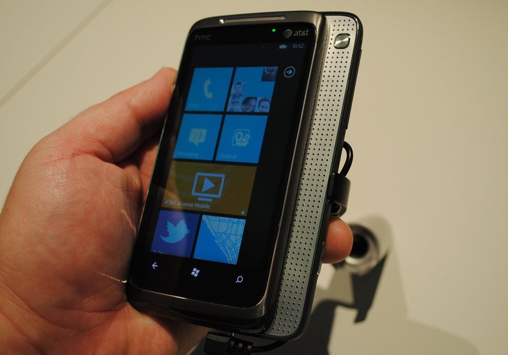 HTC Surround hands-on; Updated with Video! [Windows Phone 7 launch ...