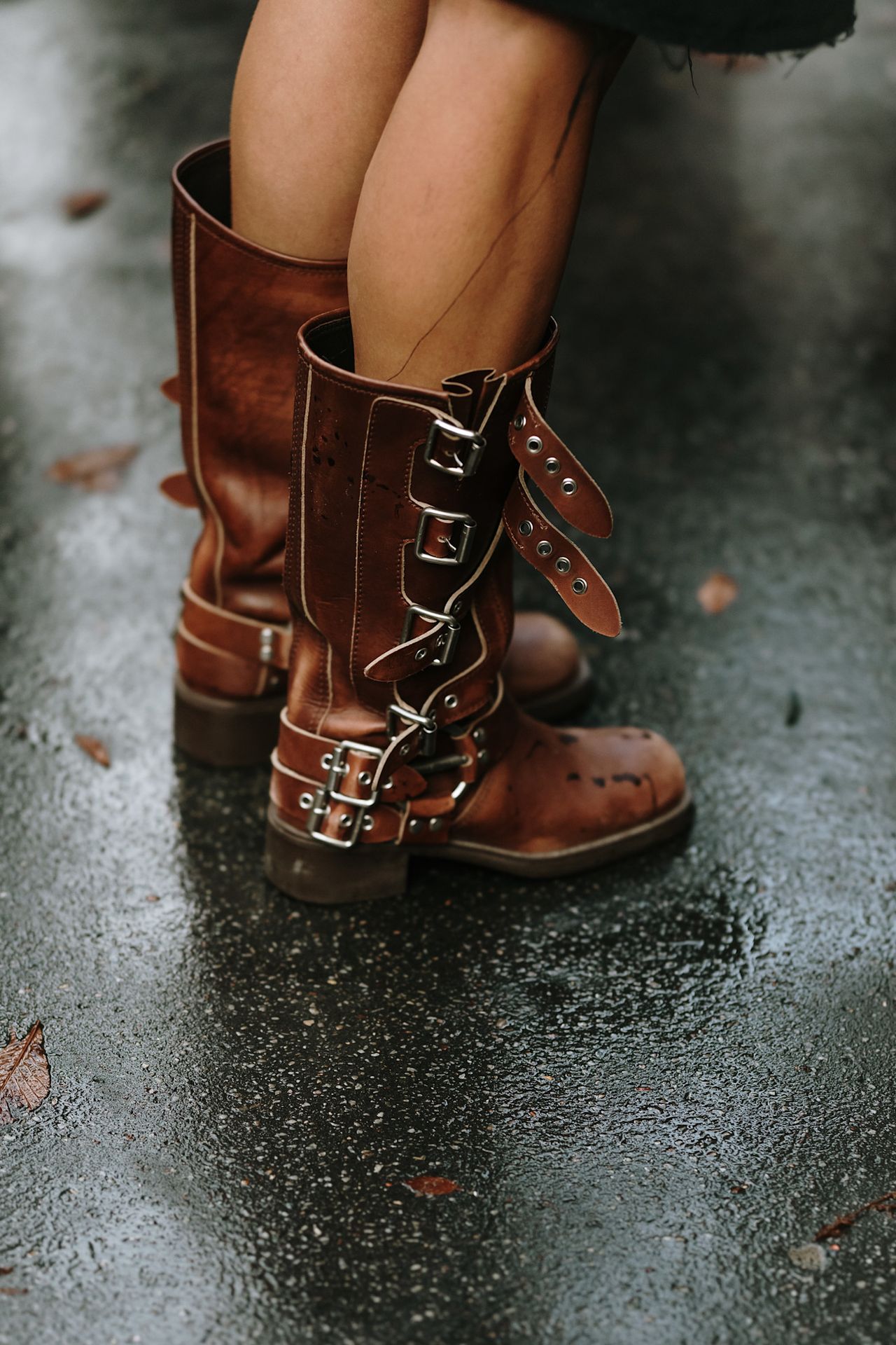 Strap in for Spring 2025’s Playful Belt Buckle Trend | Marie Claire