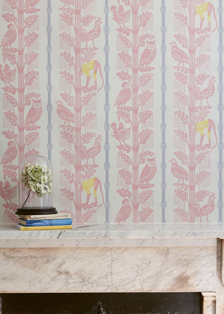 Vintage wallpaper ideas: 10 authentic period looks | Real Homes