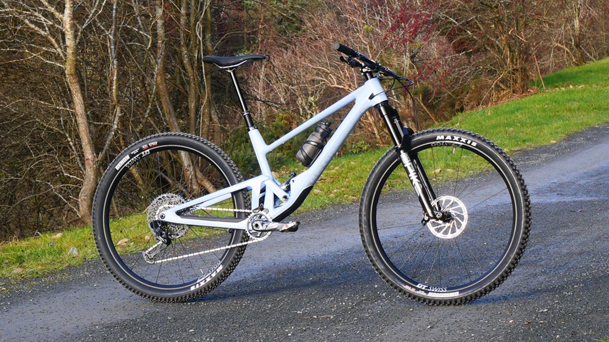 Scor 2030 GX trail bike review | Bike Perfect