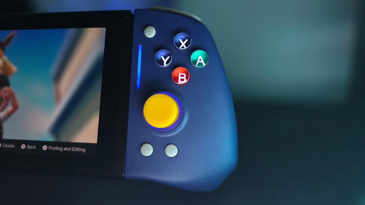 NYXI Hyperion Pro review: this retro-style joypad is the answer to ...