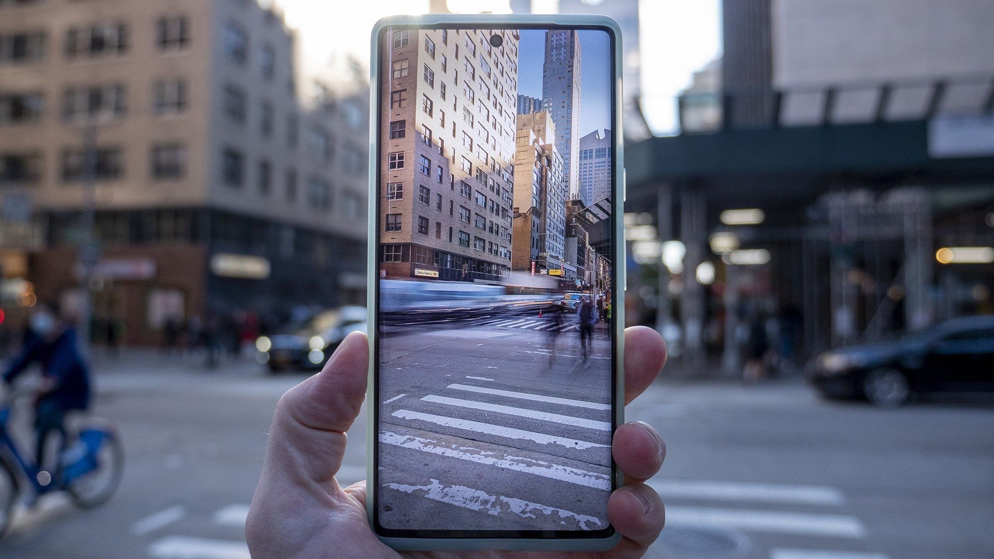 Calm down, Amazon: the Google Pixel 6 Pro is currently the cheapest it ...
