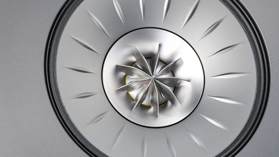 KEF Reference 1 Meta: a balanced blend of insight, dynamics and ...